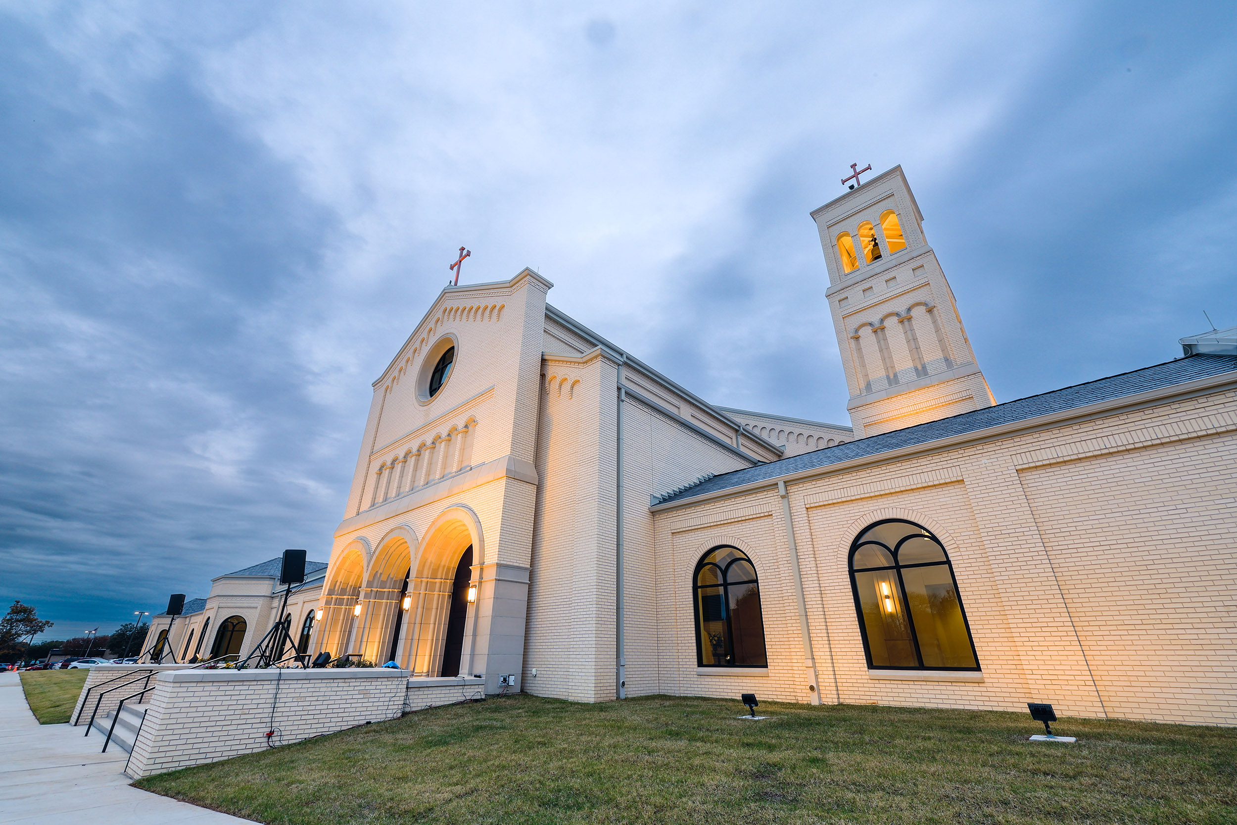 St. Elizabeth Ann Seton community celebrates dedication of new church ...