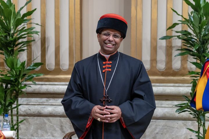 Dialogue, joint aid show world religion is force for good, pope says ...